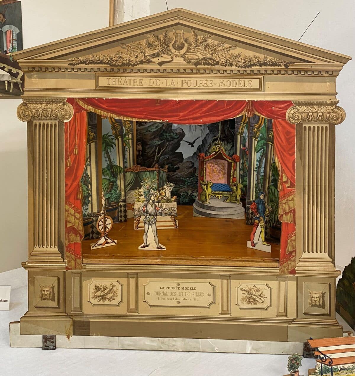 Ausstellung „Kleine Welten“ in Dettum - Rittergut Lucklum